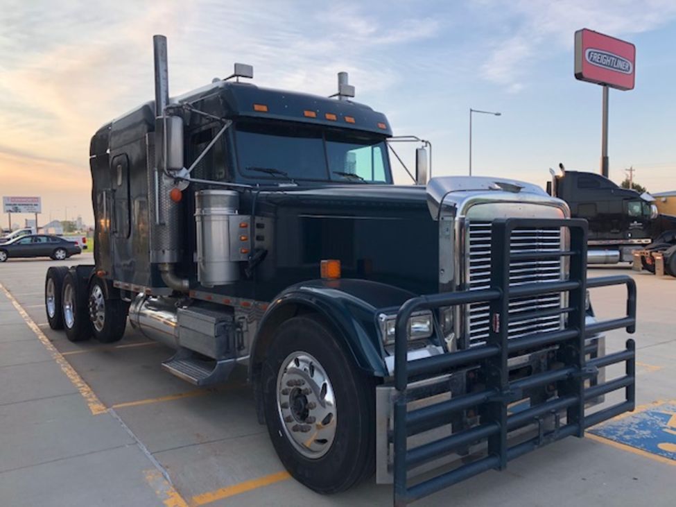 1998 Freightliner FLD FLD Classic XL StockNum: EXC440 : Nebraska,Kansas ...