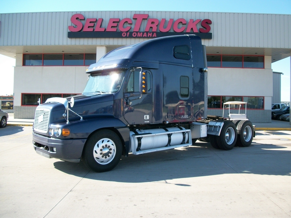 2001 Freightliner Century Class StockNum: ST7460 : Nebraska,Kansas,Iowa