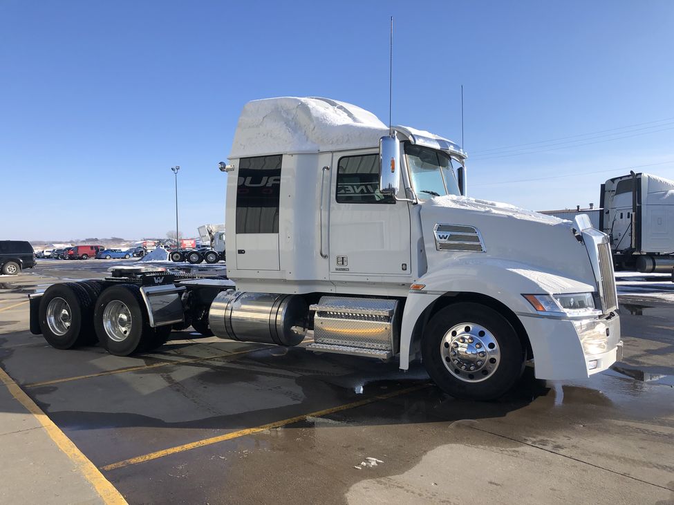 2020 Western Star 5700 5700XE StockNum: LL9203 : Nebraska,Kansas,Iowa