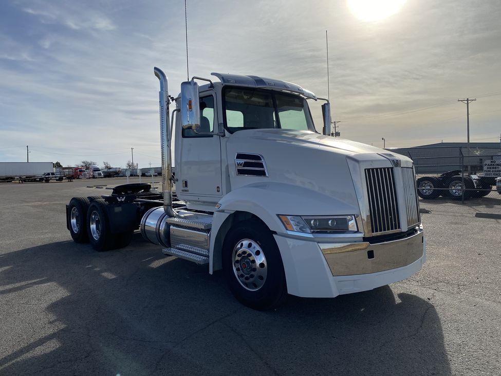 2020 Western Star 5700 5700XE StockNum: LZ8493 : Nebraska,Kansas,Iowa
