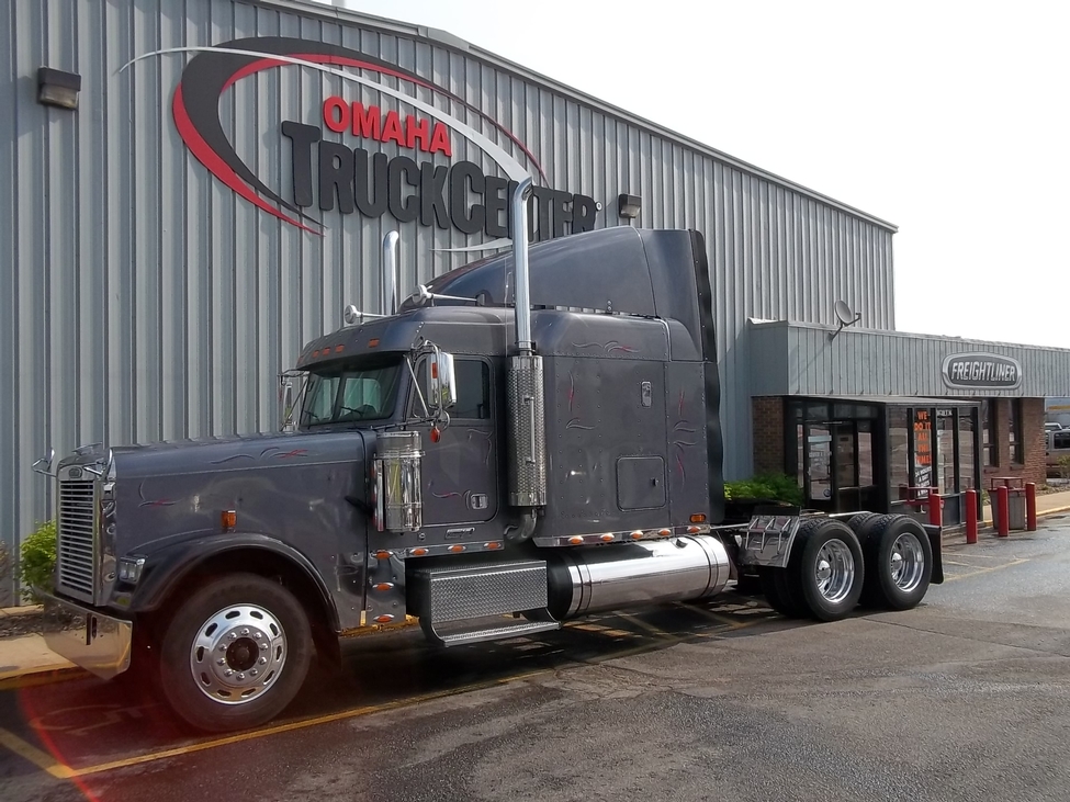 2007 Freightliner Classic XL/Classic Classic XL StockNum: OG2780 ...